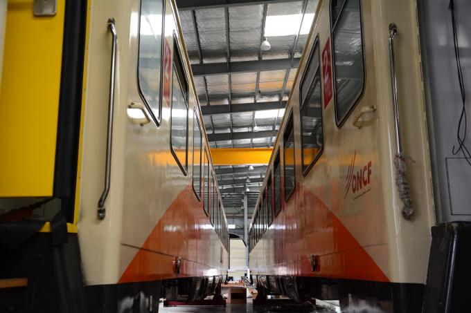 1435mm Gauge Passenger Rail Cars , Railroad Passenger Trains 63T Load ...