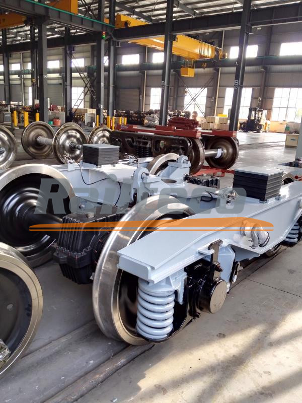 High Load Capacity Railcar Bogie For Rail Engineering / Tunnel Cleaning ...